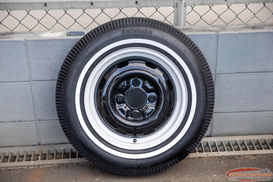 PNEU AUTOBAHN 560R15 (Petit Flanc Blanc) - PNEU AUTOBAHN - Shop Online